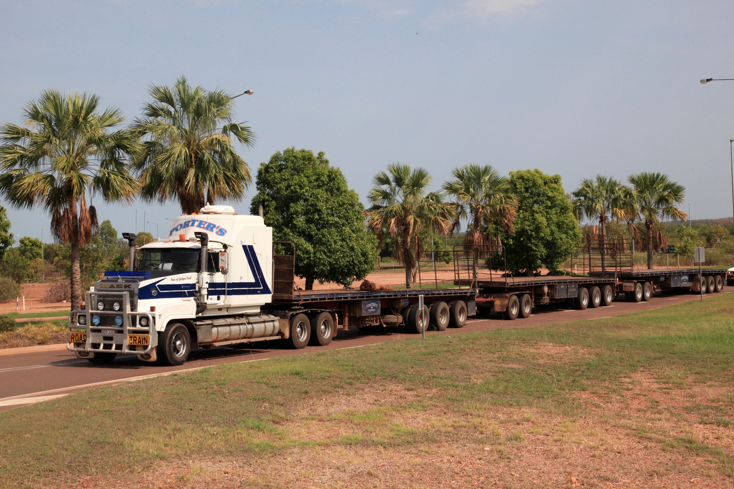 Troy's Mack Titan | Used Truck