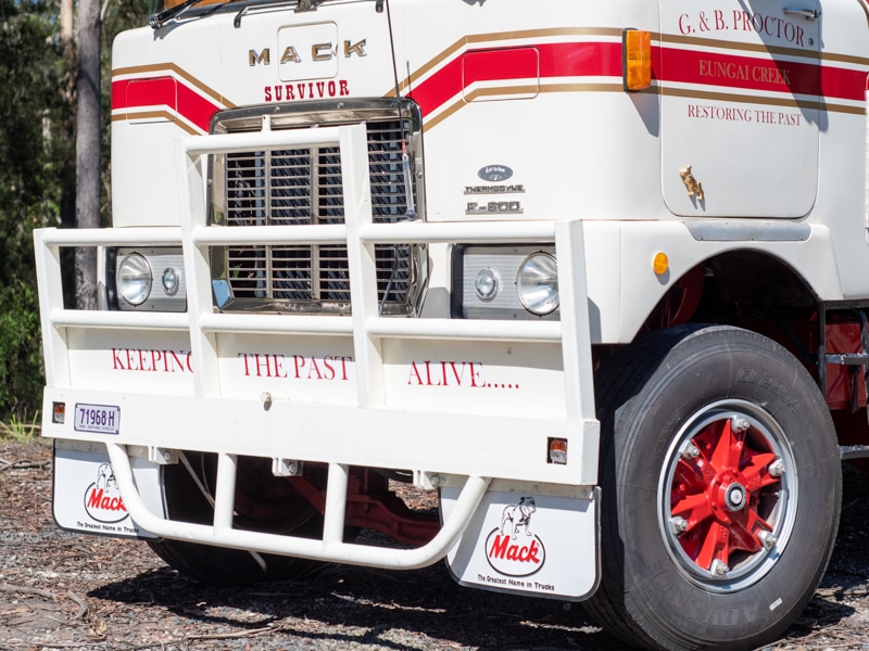 Mack F Series