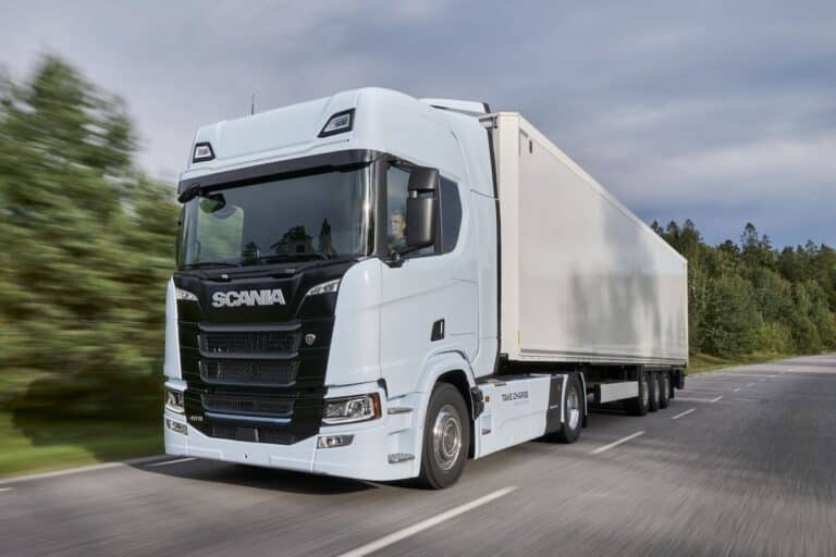 Energy the priority as new Scania production begins - TradeTrucks ...