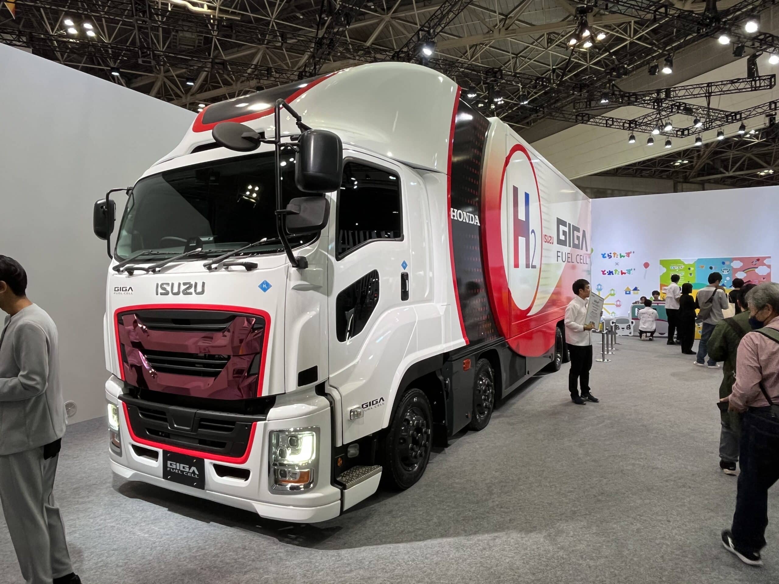 Tokyo snapshot - TradeTrucks - Used Truck Sales