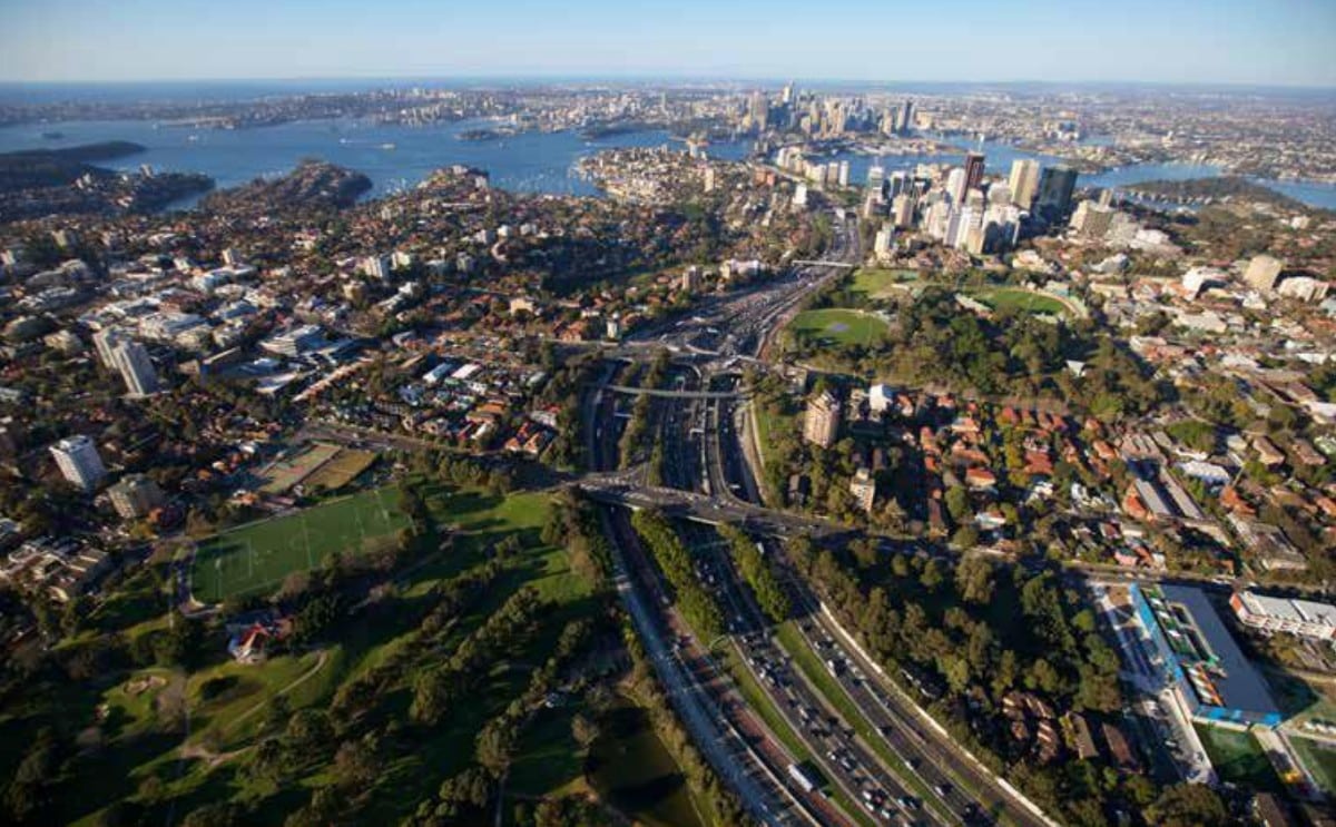Warringah Freeway faces closures this long weekend