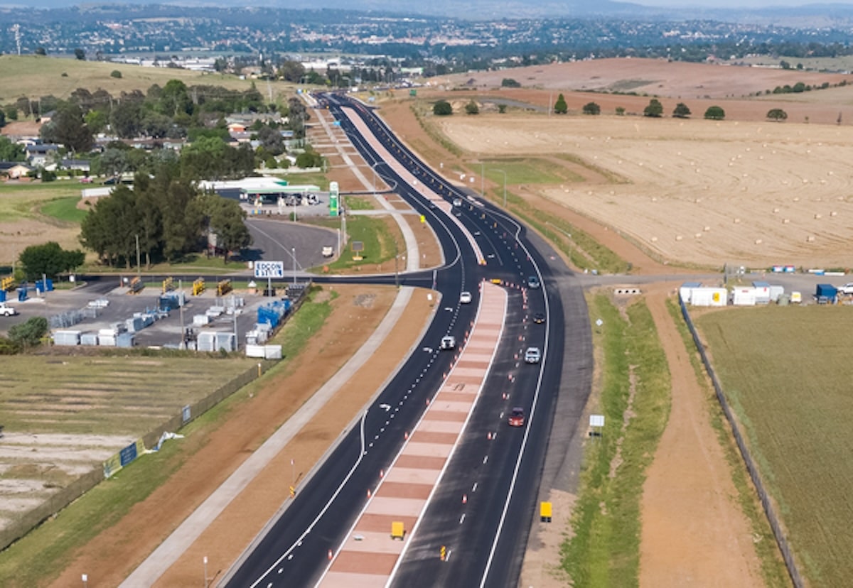 Upcoming change in traffic conditions on the Great Western Highway