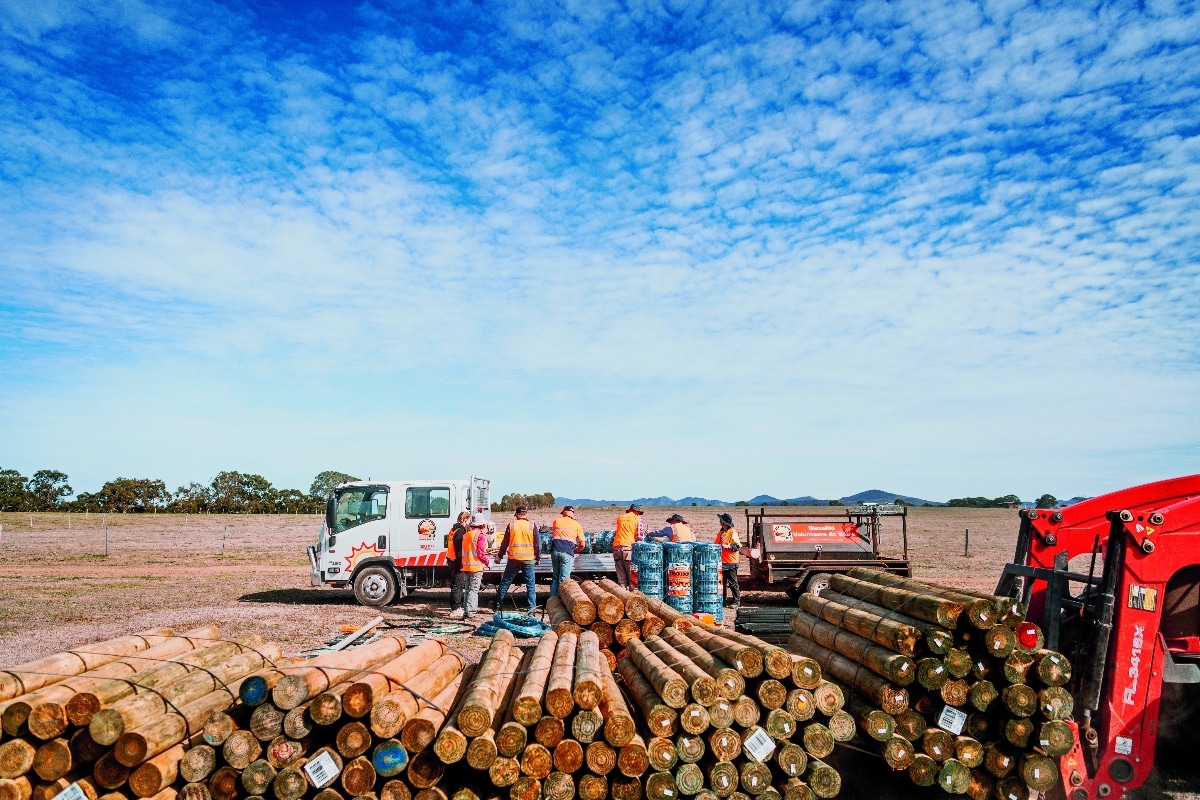 BlazeAid restores hope to broken farmers after disaster