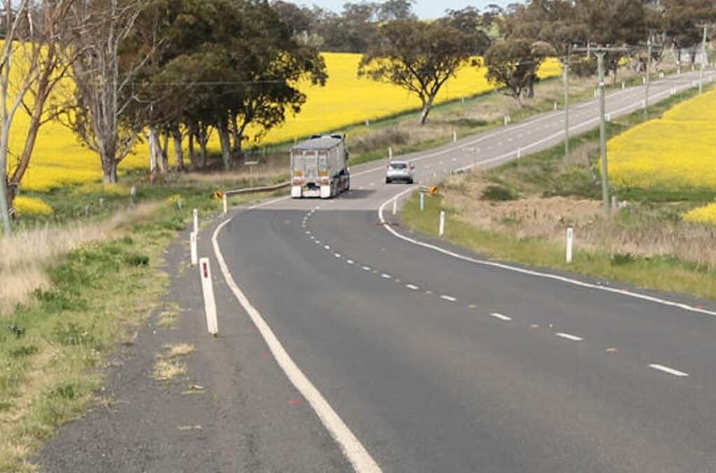 Works start on new Golden Highway bridge